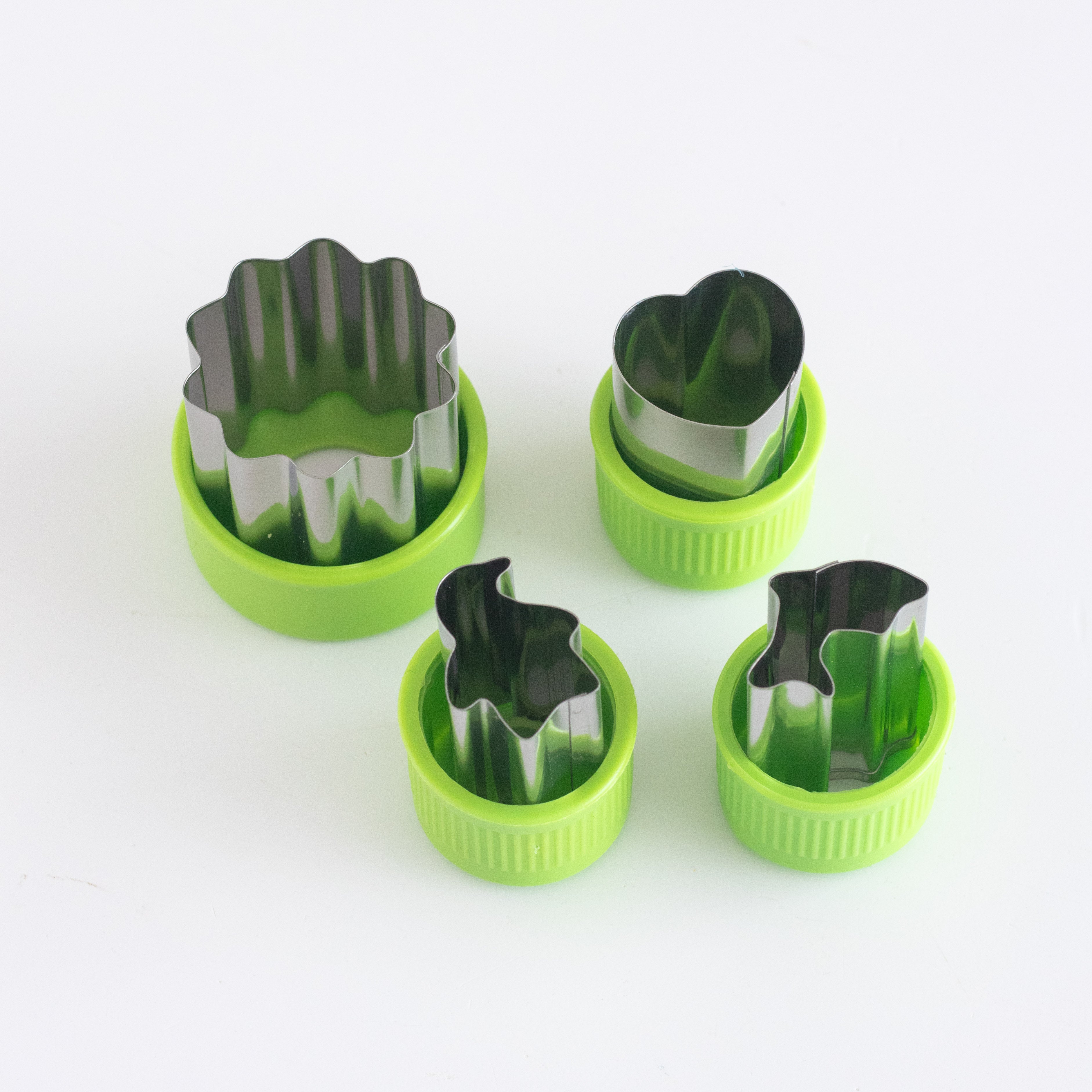 Mini Fruit/Veggie Cutters – Crunch
